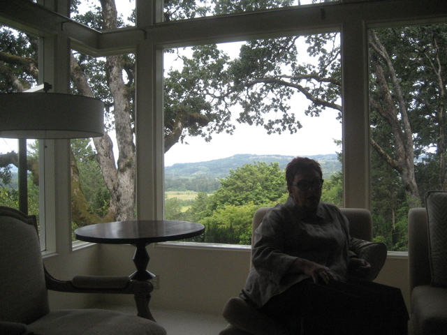 LIVING THE CREATIVE LIFE: MARTHA CURRY – On The Way